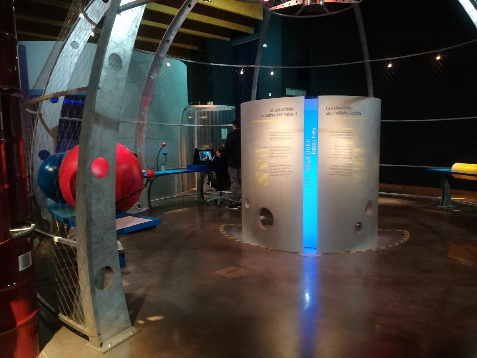 Visite au Visiatome, espace de découverte sur les enjeux énergétiques ...